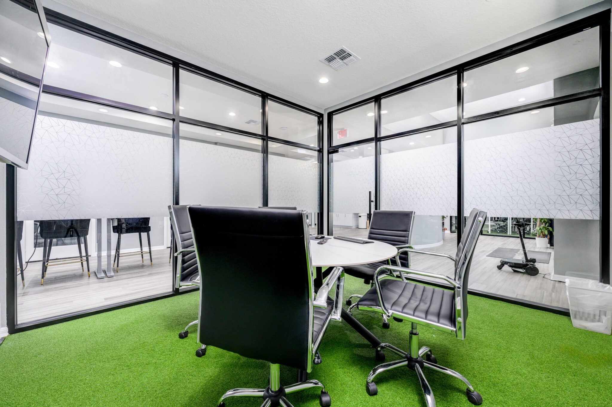 Wesley Chapel Meeting Rooms - Mango Space